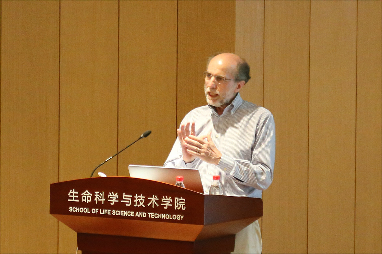 Pietro De Camilli：Intracellular membrane contact sites, lipid dynamics ...