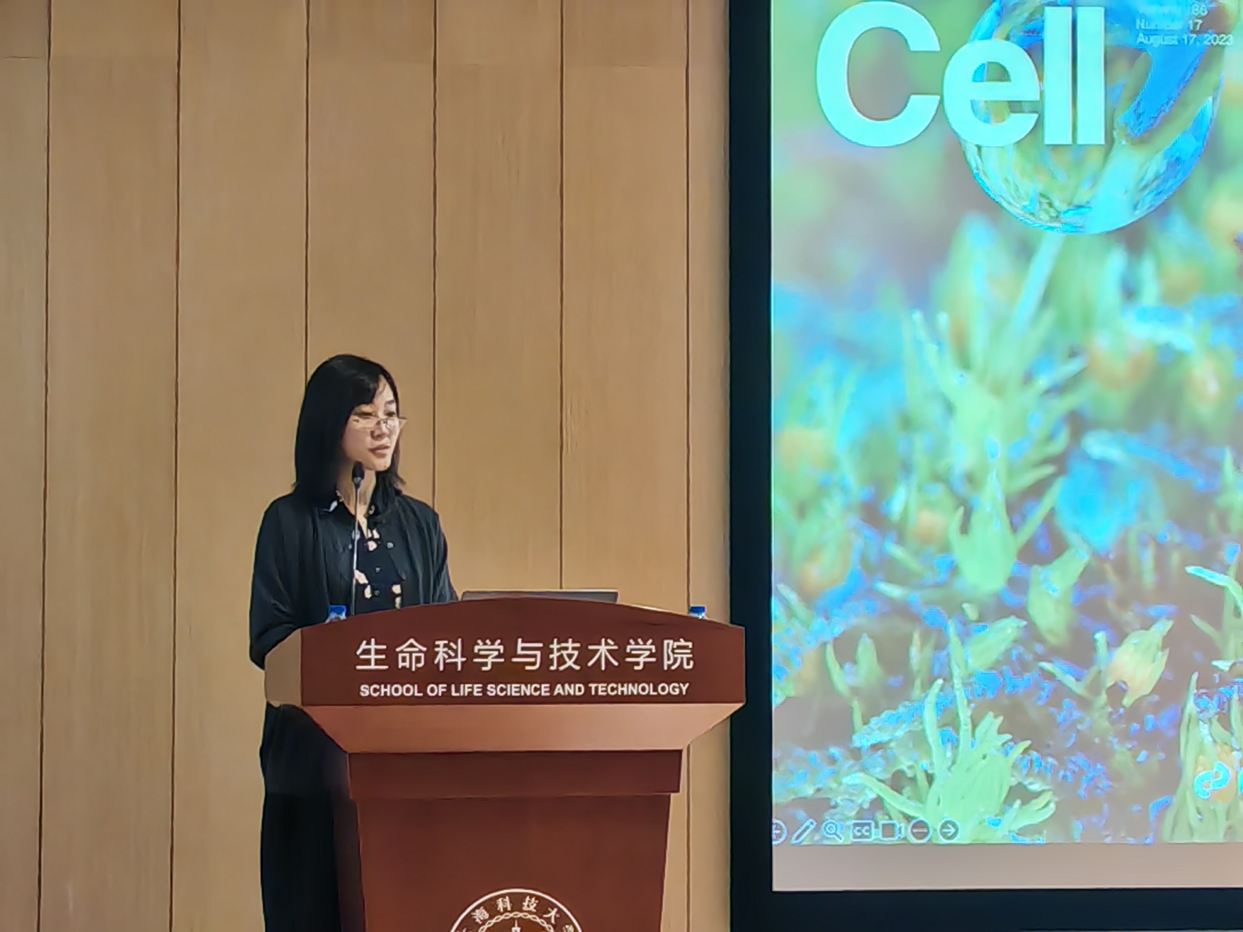 Jia Cheng: Publishing with Cell Press
